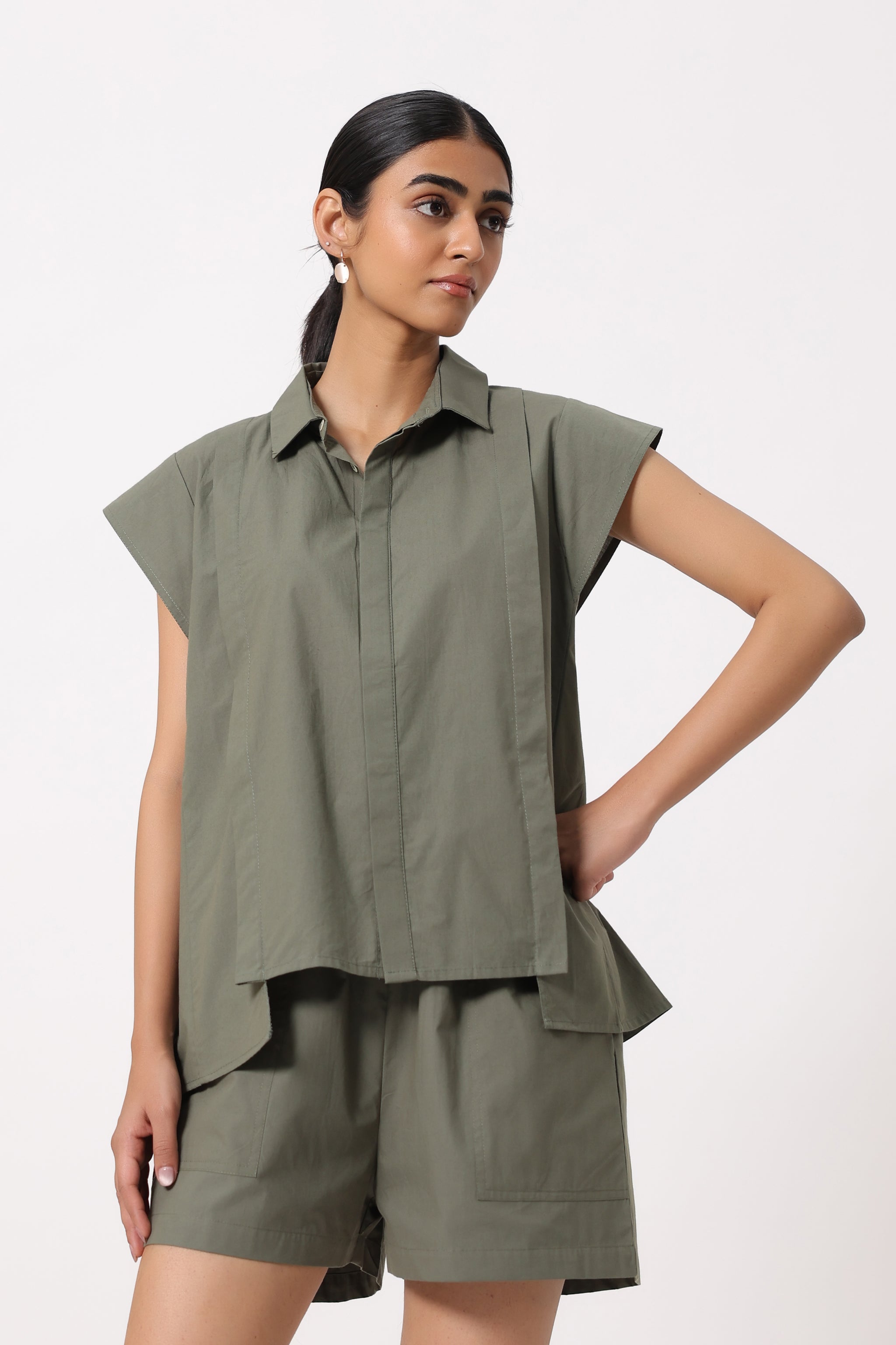 MUUN Women Khaki Green Solid Cotton Short Sleeve Shirt Collar Co-Ord S